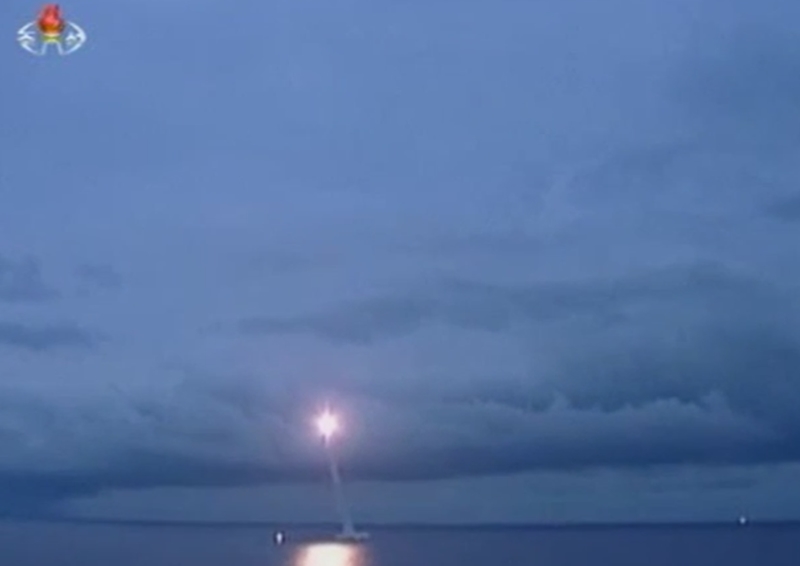 [영상] 北 조선중앙TV, SLBM 발사 장면 방송