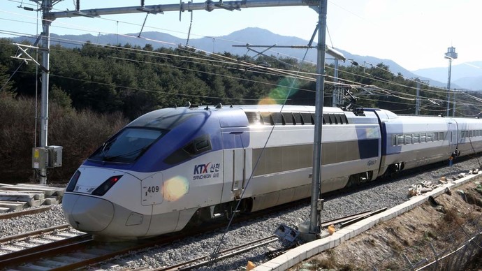 수원발 KTX 본궤도… 부산까지 2시간 16분 - 중부일보