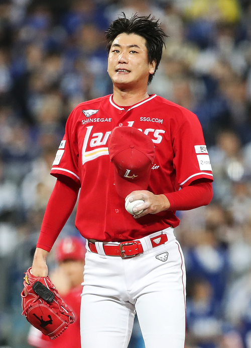 SSG랜더스, 준PO 4차전 삼성에 2-5패…PO 진출 실패